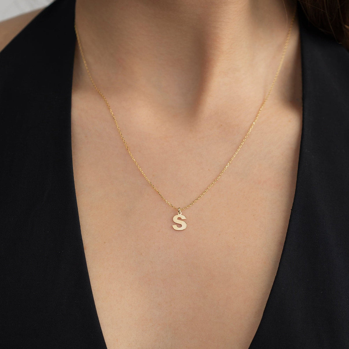 Personalized Classic Script Letter Necklace in 14K Solid Gold – Gelin ...